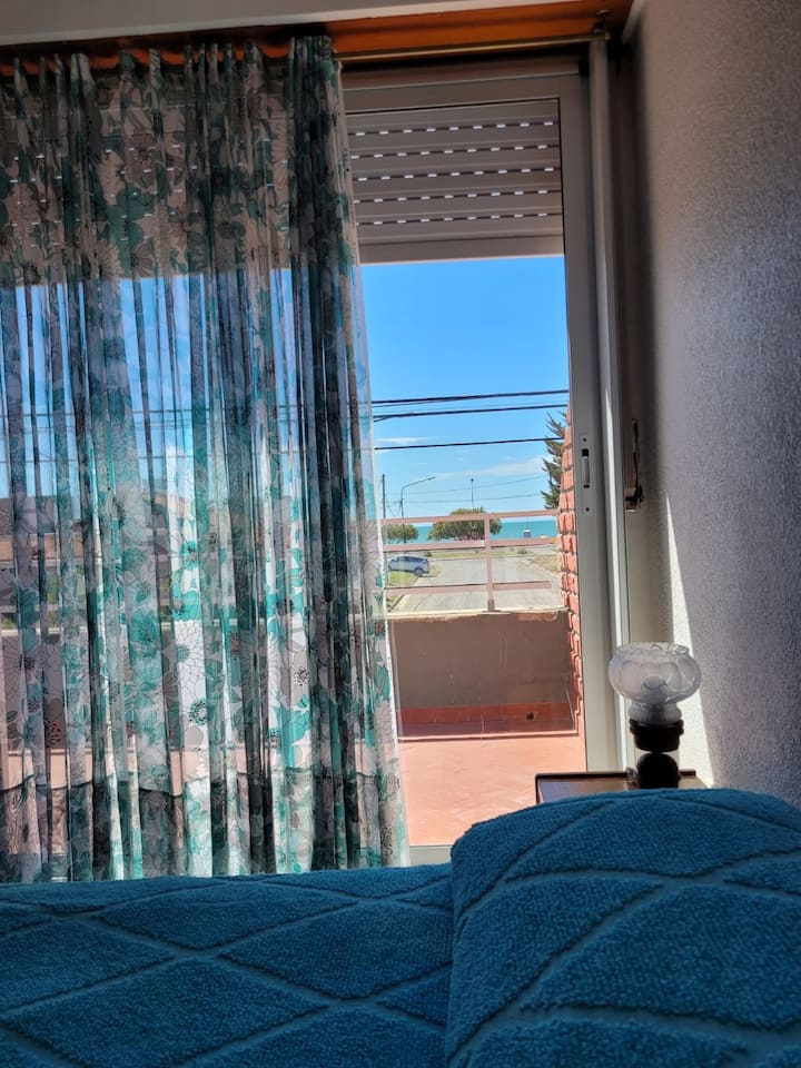 Casa A 100 Metros Del Mar - Rawson