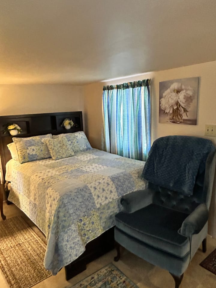 Cozy 1 Bed 1 Bath 328 Sq Ft - Murfreesboro, NC