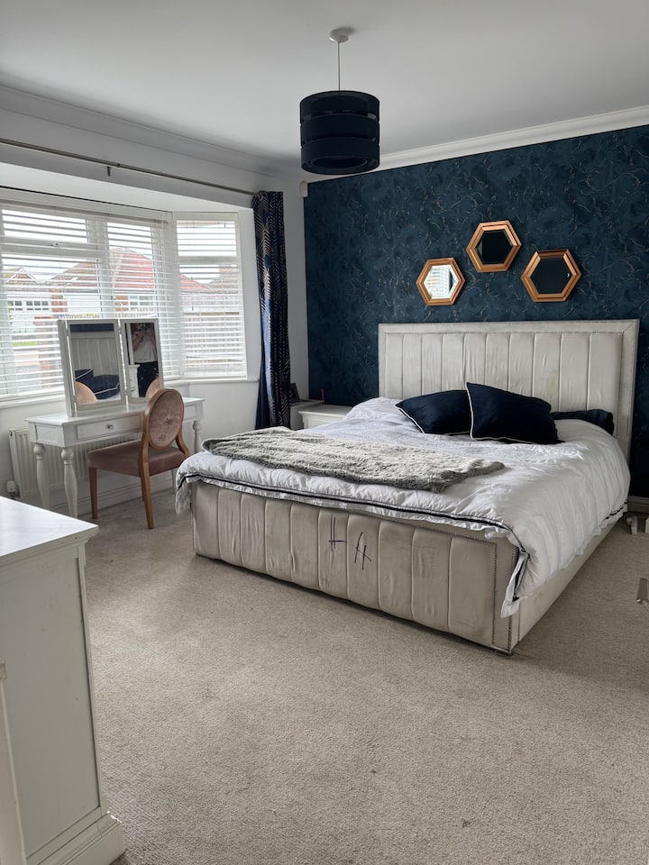Bright Coastal Bungalow 2 Bed - Seaford