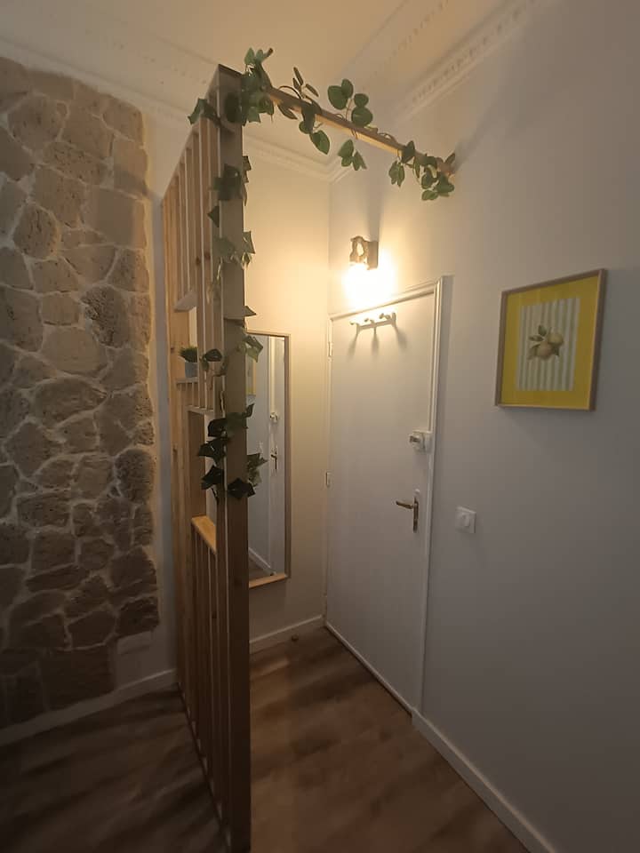 Studio Cosy Rénové à 300m Des Plages - Nice Côte d'Azur Airport (NCE)