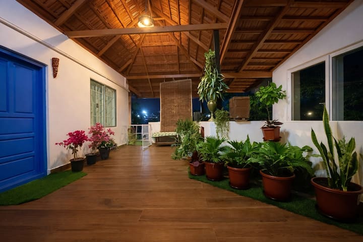 Bee Hive Home Stay - Kodagu