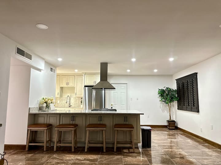 Full House| Designated Work Space| Pet Friendly - El Paso, TX