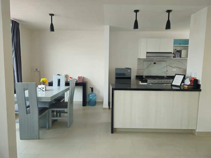 Casa De Naty: Casa Nueva En Coto Privado De 1 Piso - 阿瓜斯卡連安特