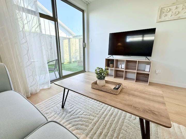 Centrally Located Private Stay In Papamoa Beach - Papamoa