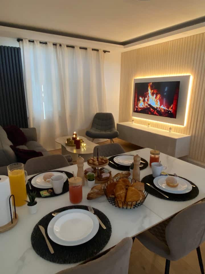 L’élégant, 4 Chambres, 2 Sdb, Parking, Tours -