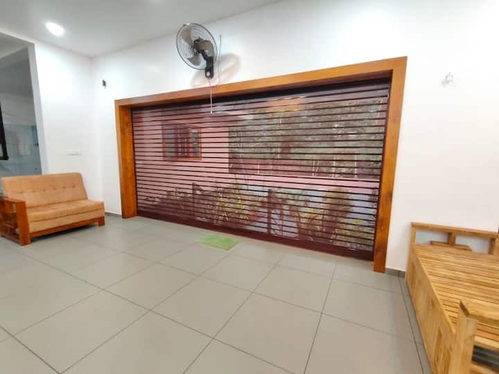 Aanmeez Homestay - Thalassery