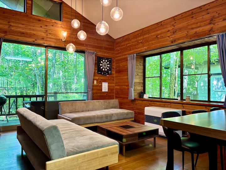 Pizza Oven Zip Line Through Forest At A Log House - 吾妻郡