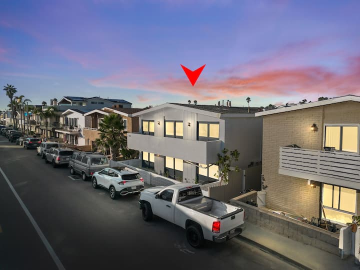 Ocean View. New 5br. Sleep14ppl. 3 Parking Spaces. - Newport Beach, CA