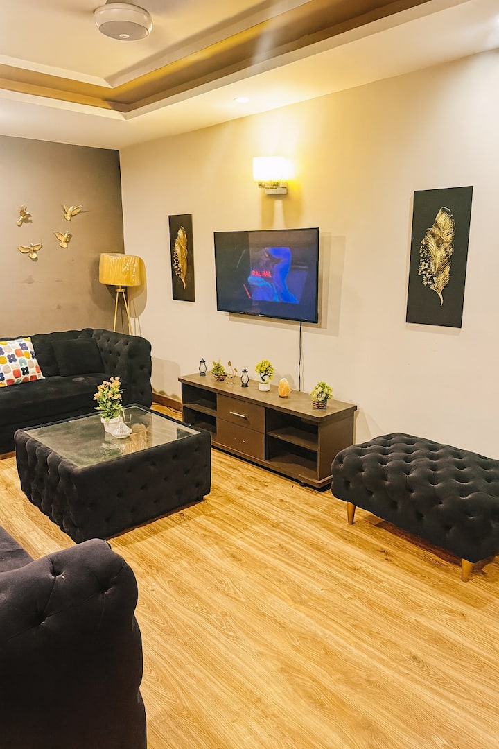 Modern 3br | Family-friendly • Xbox Entertainment - Islamabad