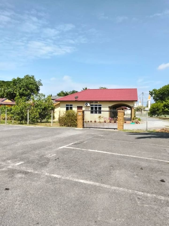 Kakcik's Homestay - Arau