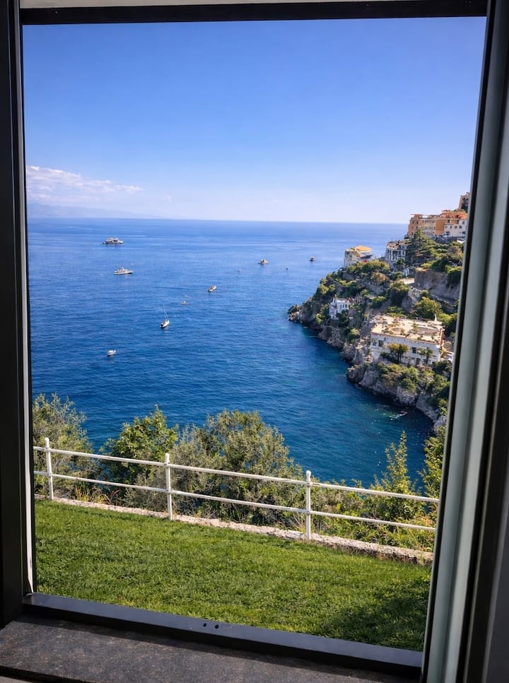 Amalfi Suite - Cliffside Sea View + Free Parking - Ravello