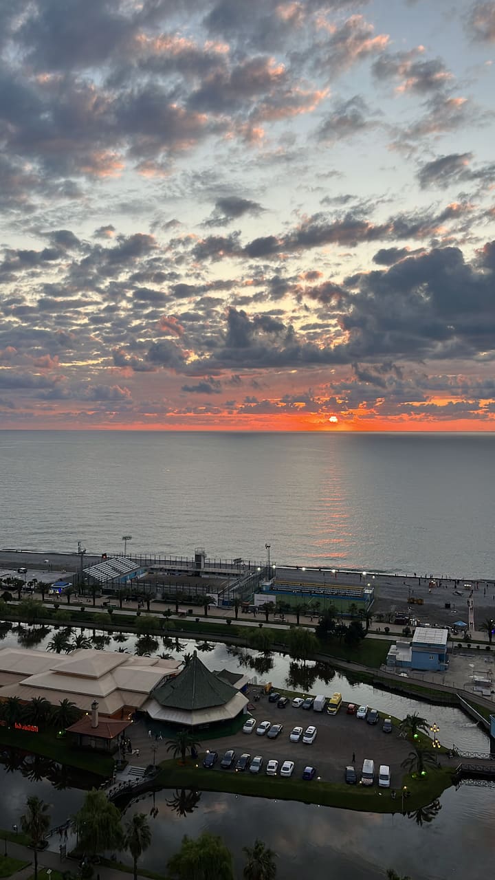 Central & Chic - Sea View - Batumi