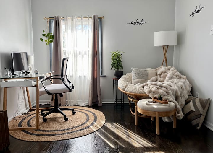 1 Bd, Full Kitchen, Office, Near Pub Trans, Park - Pullman - Chicago