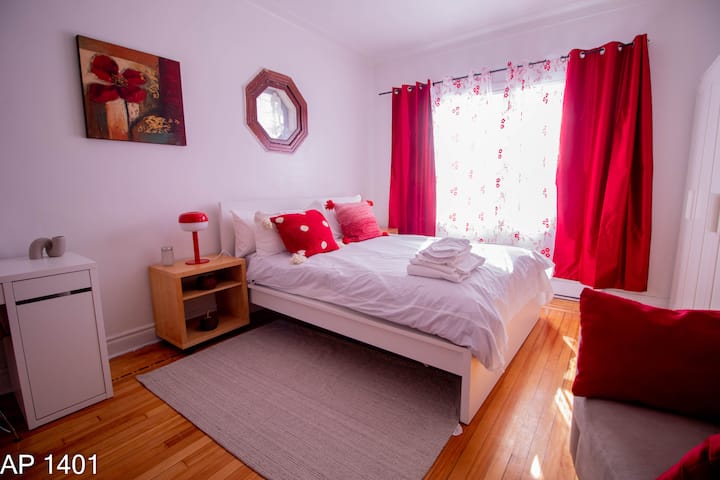 Grand Appart 4 Chambres - Montreal