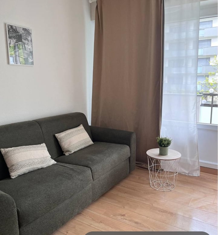 Hôte De Studio - Saint-Julien-en-Genevois