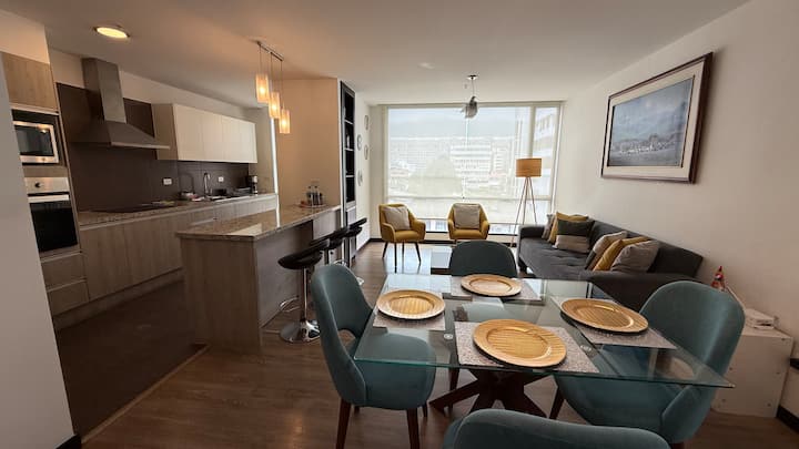 Dpto. Moderno Y Seguro-quicentro - Quito