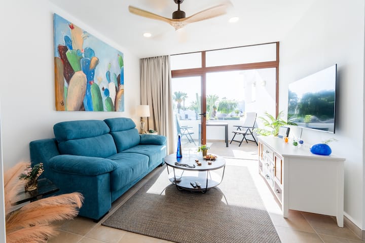 Casa Astra · Stylish By The Pool & Near The Beach - Costa Teguise