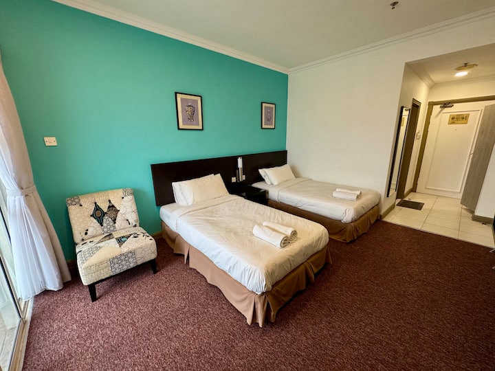 Deluxe Room For 2 Pax @ Central Of Kuching - Sarawak