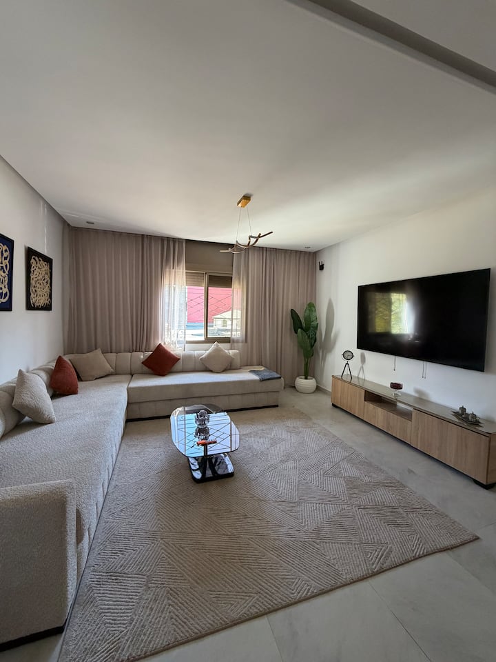 Appartement Moderne Et Bien éQuipé - Temara