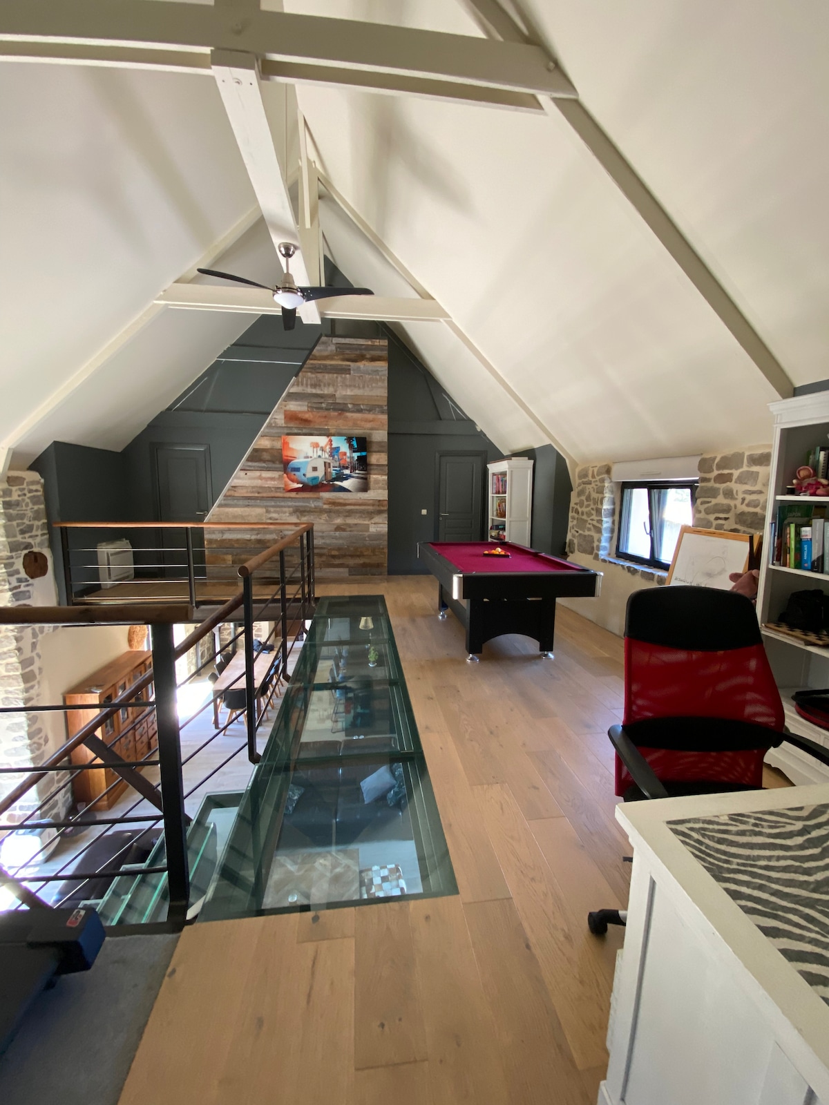 Beautiful Barn in the Bay of Mont St Michel - Barns for Rent in Hirel ...