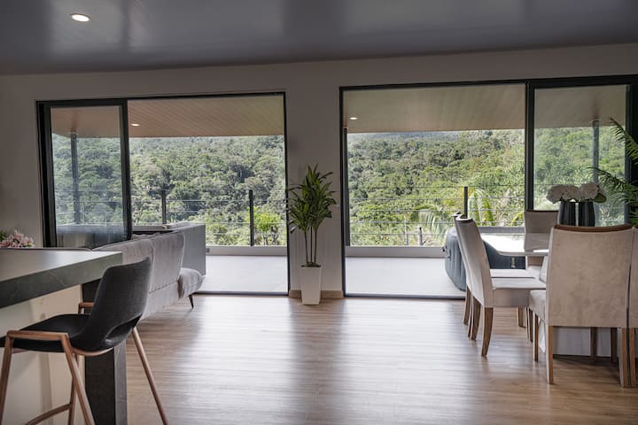 Welcome To Zola Sierra!  Your  Escape Into Nature. - Panama