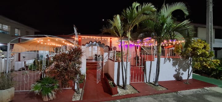 ¡Casa En La Playa Mas Linda Del Mundo! - Varadero