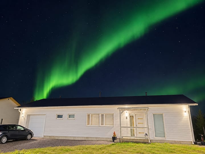 Home Aurora - 4br Luxury Forest Villa With Sauna - Lappland
