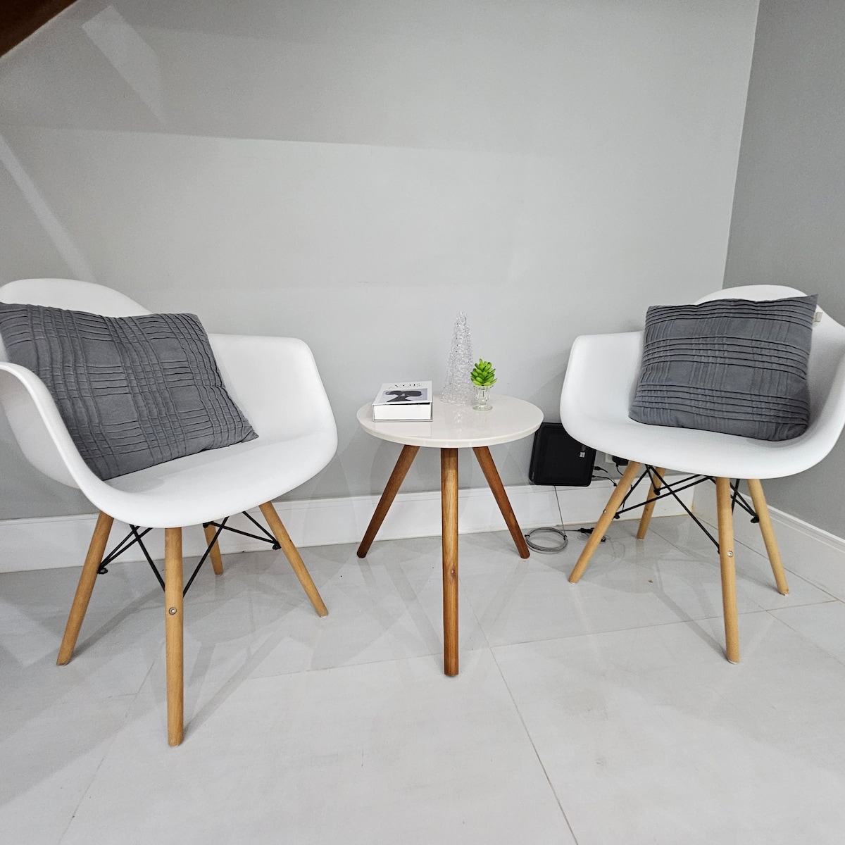 Condominium House - Airbnb