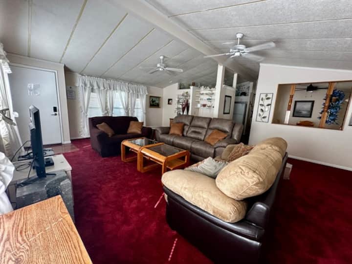 Rivered Desert Retreat - Bullhead City, AZ