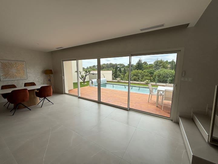 Villa Somptueuse - Nîmes