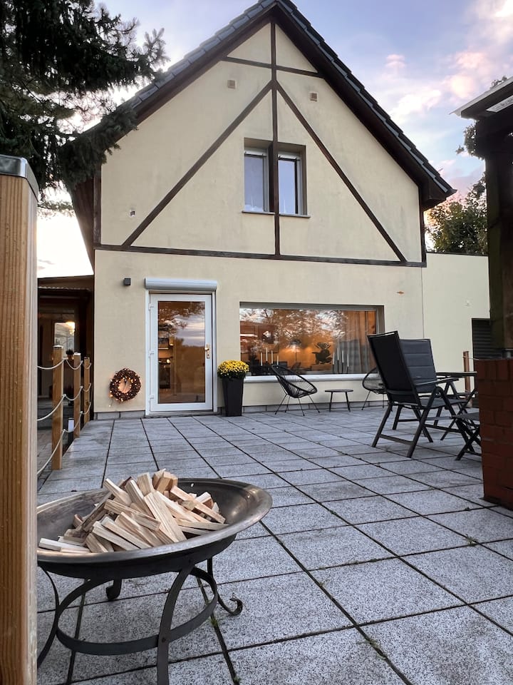 Haus Am See / House At The Lake - Bad Saarow