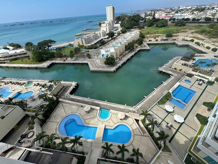 Puerto Lucías - La Libertad