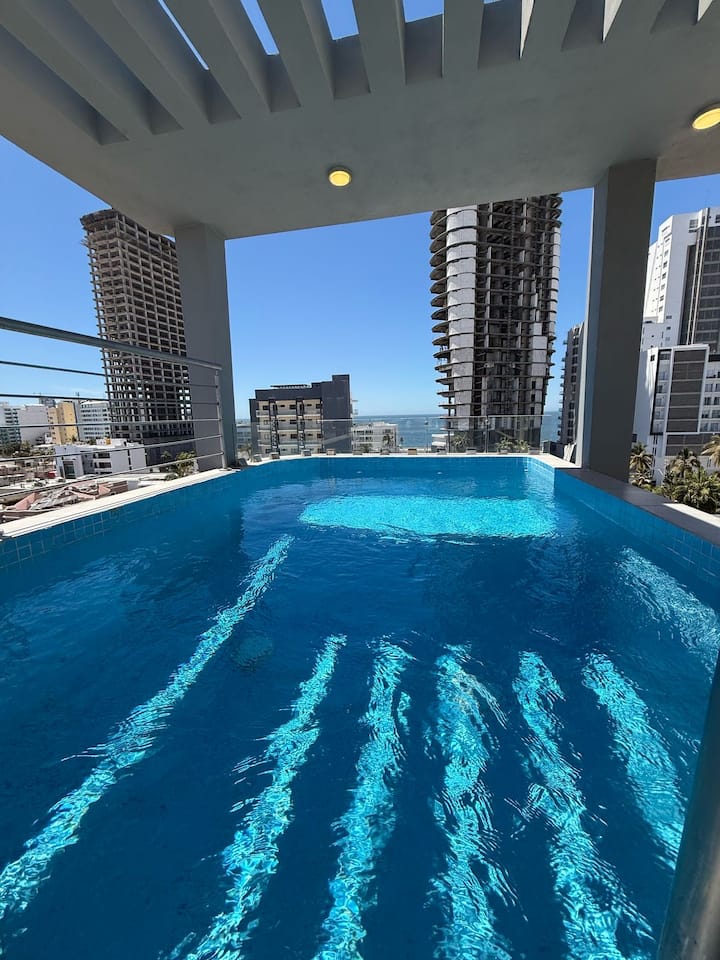 2 Bedroom Condo - 마사틀란