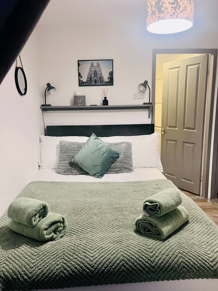 Olivia’s Snug - Beverley, UK