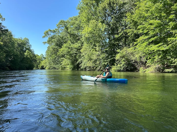 Goldilocks Cabin On The River - Ocoee, TN