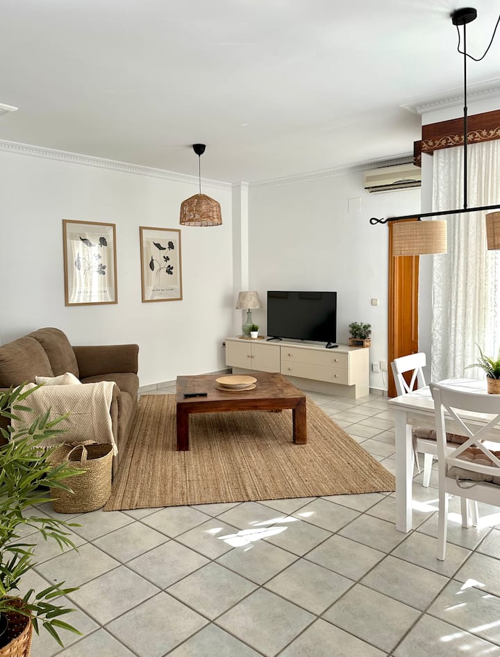 Casa Con Patio En Centro Denia - Denia