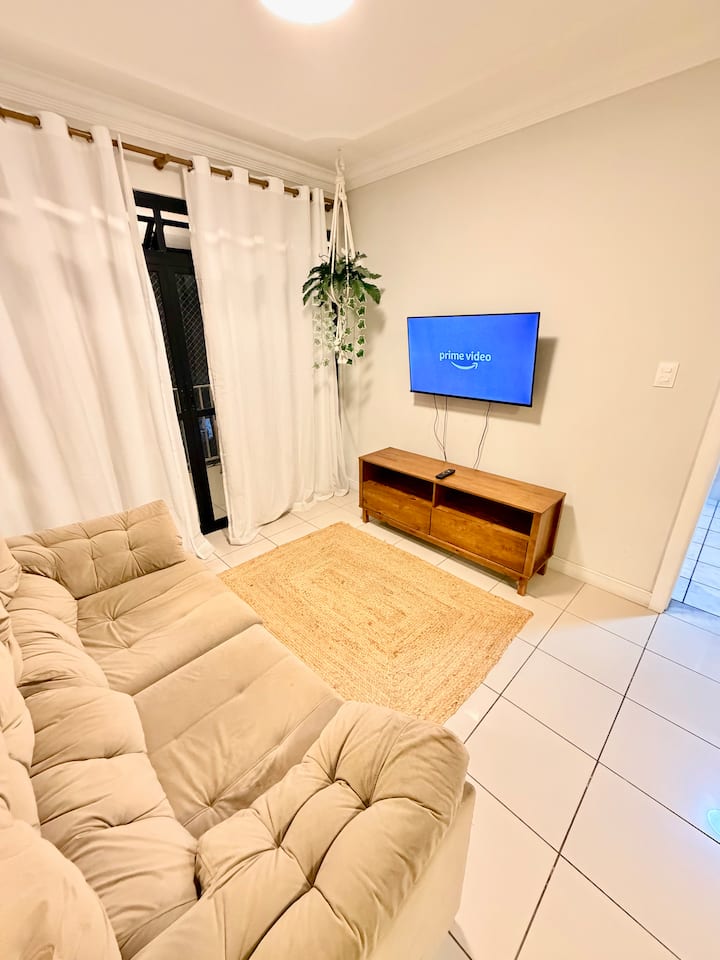 Apartamento Espaçoso E Familiar - Fortaleza