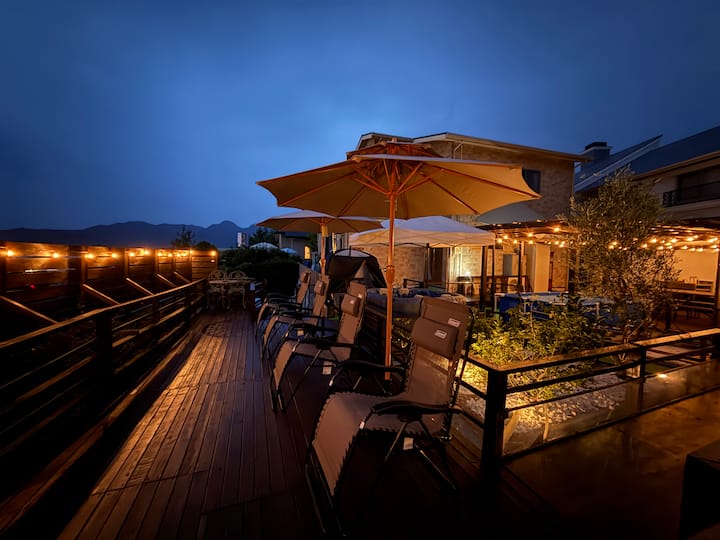 サウナ&プール&Bbq付 宮島の海を眺める邸宅 最大12名宿泊【駅から4分】 - Hiroshima, Japan