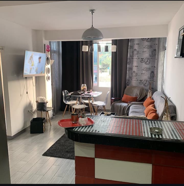 F3 A Bien Aménagé - Annaba