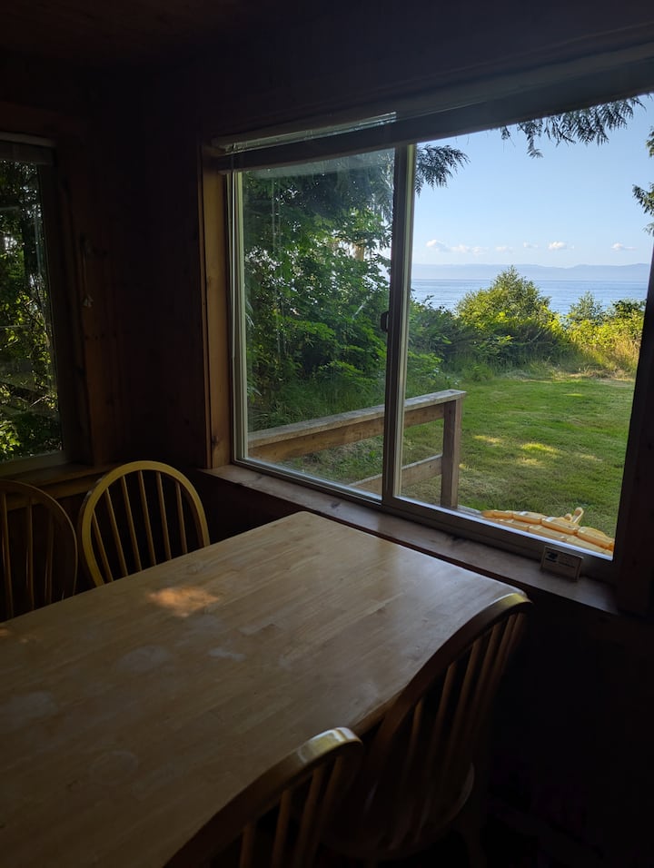 Look Out - Cozy Retreat On A Private Beach - Lake Crescent, WA
