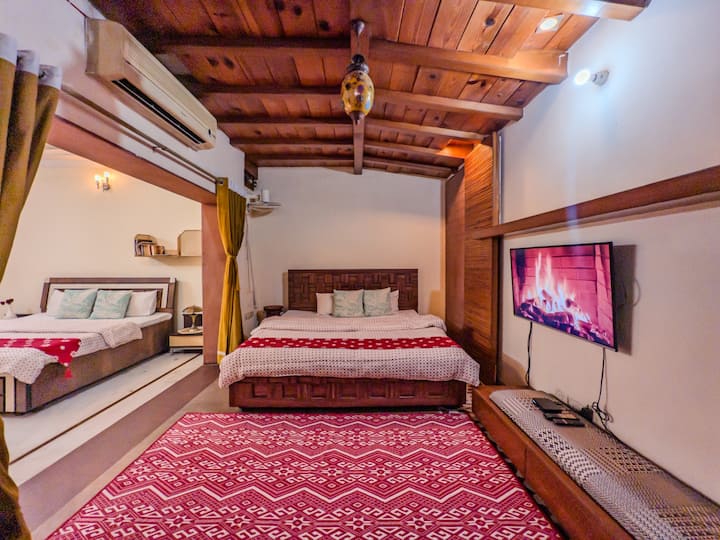 The Blush House 3 Bhk W/ Huge Balcony - Jaipur
