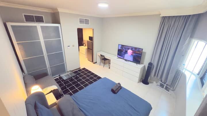 Elegant Economy On Ajman Corniche (Without View) - Ajman