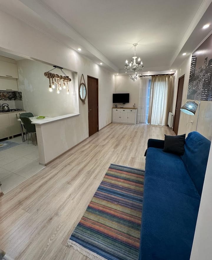 თამარ მეფის 70.23 - Koutaïssi