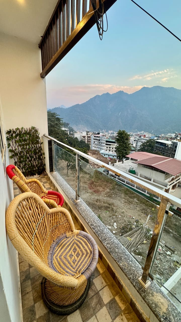 Private Apartment Tapovan Lift Parking Best View - Rishikesh