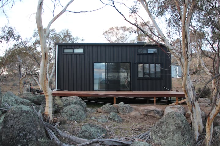 Moonbah Gums - Off Grid Eco Tiny Home - Kosciuszko National Park