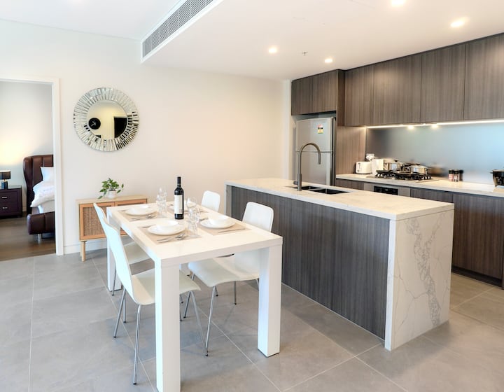 Olympic Park 2br | Walk To Stadium | Pool & Gym - Auburn