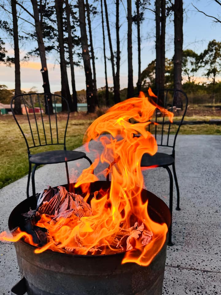 "Pine Cabin Right": Short Stroll To Zigzag Railway - Clarence