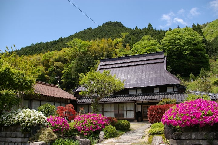 築150年の古民家　田畑に囲まれた静かな田舎を満喫！ファミリー＆グループも大歓迎！焚き火、農業体験 - 鳥取県