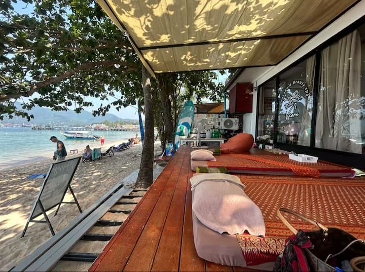 Koh Tao Seaside Dlx Bungalow For 4 - タオ島