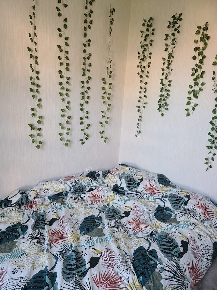 Une Chambre Privée Dans Un Pavillon - Montluçon